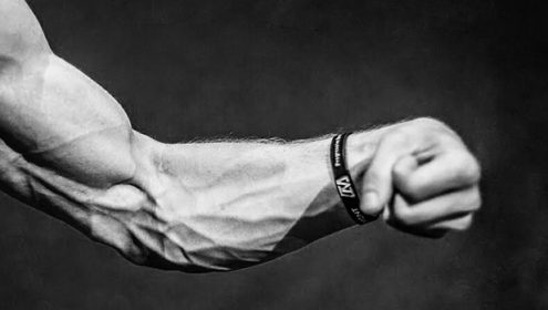 Tip: 4 Simple Ways to Build a Stronger Grip